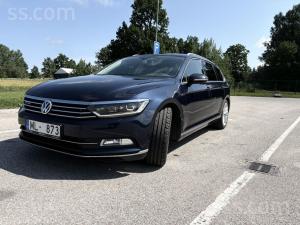 Blue Volkswagen Passat B8 2015 in Tukums, with an engine capacity of 2.00 L and mileage of 268 thousand km for 12000 €, photo 19 on AUTOMOTO.COM.LV