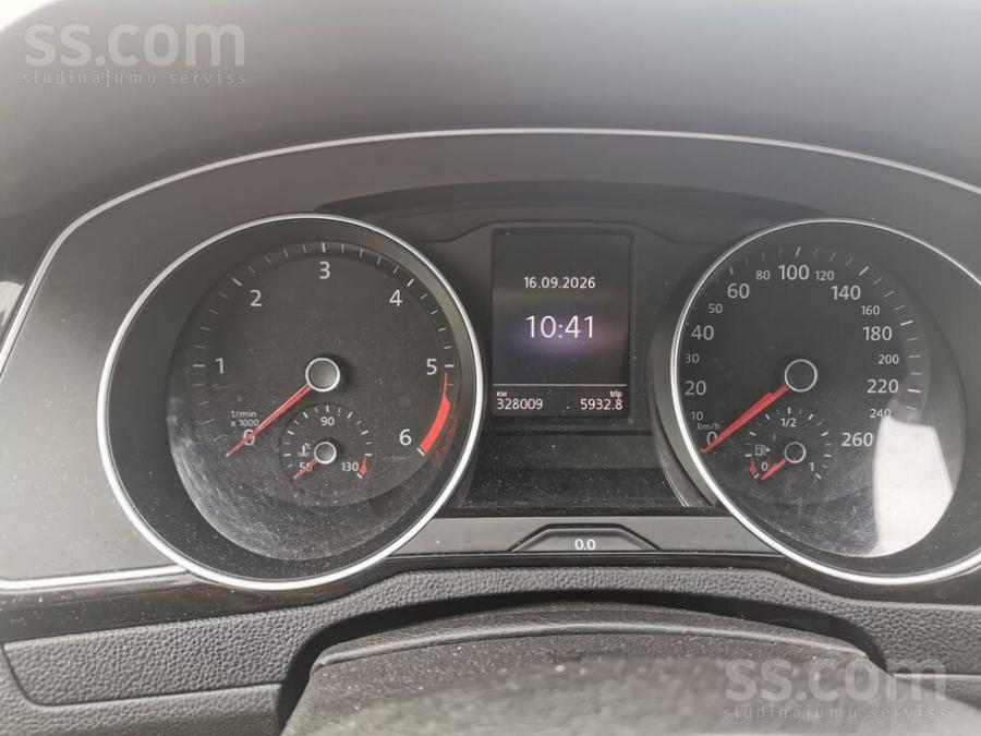 Zils Volkswagen Passat B8 2015 Rīga, ar dzinēja tilpumu 2.00 L un nobraukumu 0 tūkst. km par 6900 €, foto 9 vietnē AUTOMOTO.COM.LV