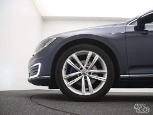 Blue Volkswagen Passat B8 2016 in Vilnius, with an engine capacity of 1.40 L and mileage of 200 thousand km for 12199 €, photo 28 on AUTOMOTO.COM.LV