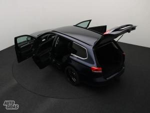 Blue Volkswagen Passat B8 2016 in Vilnius, with an engine capacity of 1.60 L and mileage of 238 thousand km for 9999 €, photo 13 on AUTOMOTO.COM.LV
