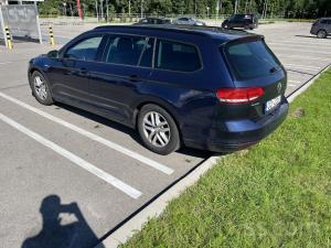 Blue Volkswagen Passat B8 2016 in Riga, with an engine capacity of 1.60 L and mileage of 286 thousand km for 7100 €, photo 4 on AUTOMOTO.COM.LV