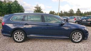 Blue Volkswagen Passat B8 2016 in Riga, with an engine capacity of 1.60 L and mileage of 258 thousand km for 12800 €, photo 5 on AUTOMOTO.COM.LV