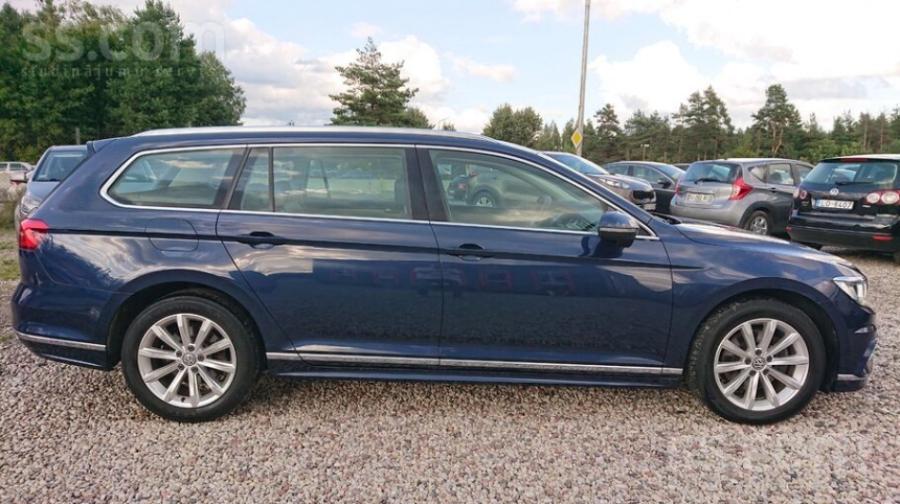 Blue Volkswagen Passat B8 2016 in Riga, with an engine capacity of 1.60 L and mileage of 258 thousand km for 12800 €, photo 5 on AUTOMOTO.COM.LV
