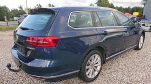 Blue Volkswagen Passat B8 2016 in Riga, with an engine capacity of 1.60 L and mileage of 258 thousand km for 12800 €, photo 6 on AUTOMOTO.COM.LV