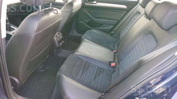 Blue Volkswagen Passat B8 2016 in Riga, with an engine capacity of 1.60 L and mileage of 258 thousand km for 12800 €, photo 9 on AUTOMOTO.COM.LV