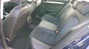 Blue Volkswagen Passat B8 2016 in Riga, with an engine capacity of 1.60 L and mileage of 258 thousand km for 12800 €, photo 10 on AUTOMOTO.COM.LV