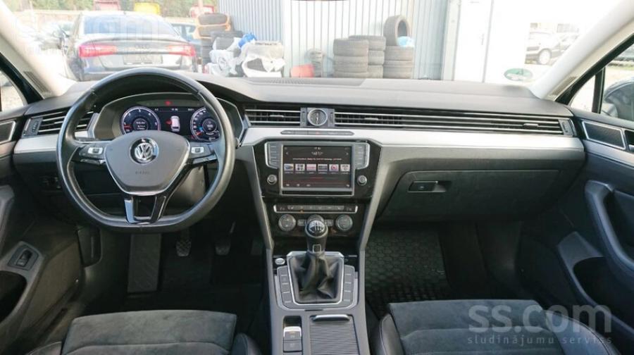 Blue Volkswagen Passat B8 2016 in Riga, with an engine capacity of 1.60 L and mileage of 258 thousand km for 12800 €, photo 17 on AUTOMOTO.COM.LV