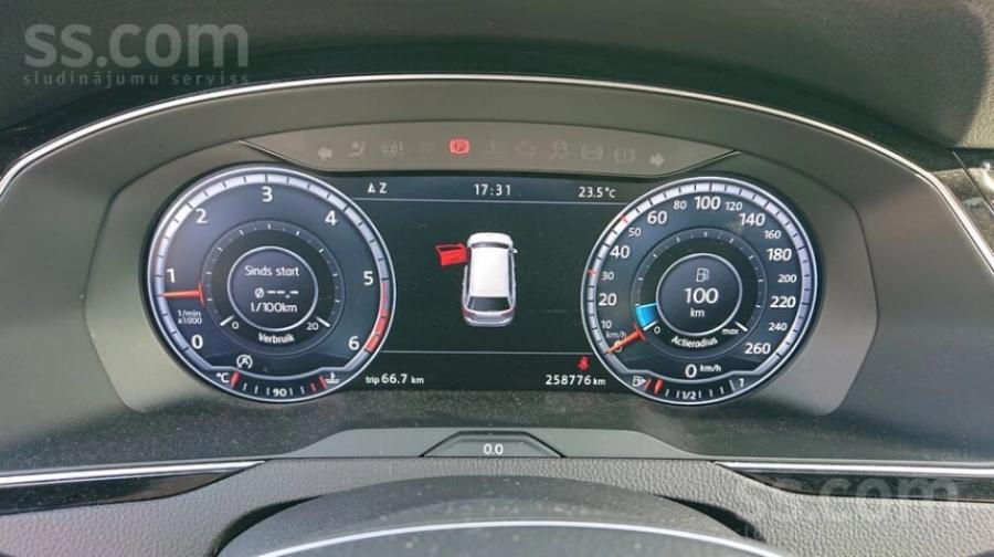 Blue Volkswagen Passat B8 2016 in Riga, with an engine capacity of 1.60 L and mileage of 258 thousand km for 12800 €, photo 24 on AUTOMOTO.COM.LV