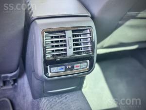 Zils Volkswagen Passat B8 2016 Bauska, ar dzinēja tilpumu 1.40 L un nobraukumu 232 tūkst. km par 12000 €, foto 24 vietnē AUTOMOTO.COM.LV