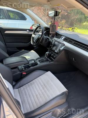 Zils Volkswagen Passat B8 2016 Bauska, ar dzinēja tilpumu 1.40 L un nobraukumu 232 tūkst. km par 12000 €, foto 34 vietnē AUTOMOTO.COM.LV