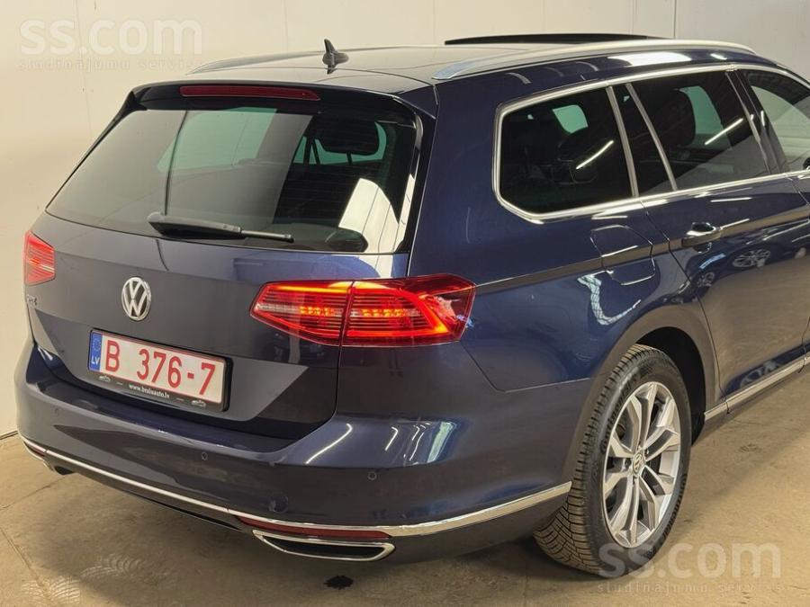 Blue Volkswagen Passat B8 2016 in Jurmala, with an engine capacity of 1.40 L and mileage of 229 thousand km for 11950 €, photo 12 on AUTOMOTO.COM.LV