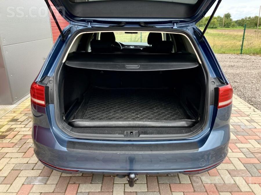Zils Volkswagen Passat B8 2016 Talsi, ar dzinēja tilpumu 1.60 L un nobraukumu 0 tūkst. km par 7500 €, foto 15 vietnē AUTOMOTO.COM.LV