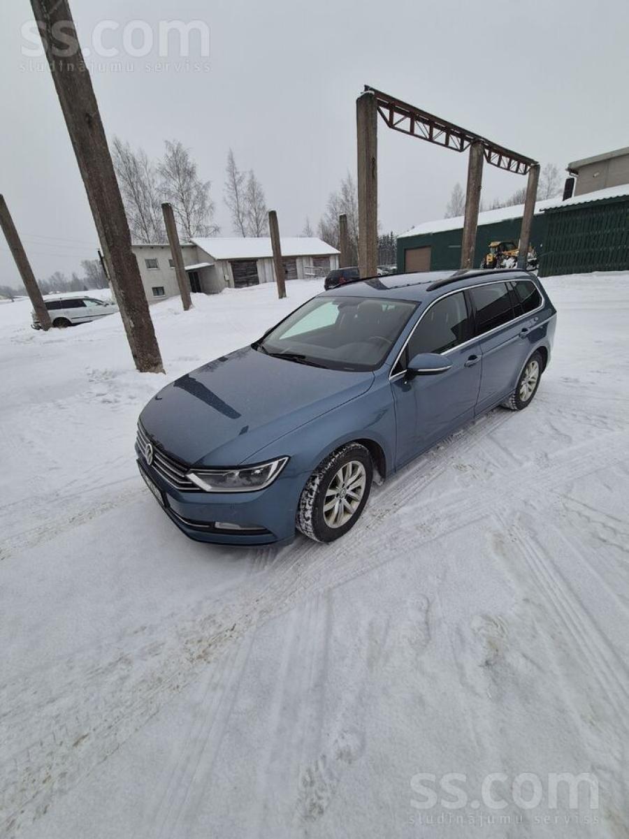 Blue Volkswagen Passat B8 2017 in Madona, with an engine capacity of 2.00 L and mileage of 234 thousand km for 11000 €, photo 1 on AUTOMOTO.COM.LV