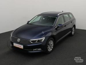Blue Volkswagen Passat B8 2017 in Vilnius, with an engine capacity of 2.00 L and mileage of 292 thousand km for 9399 €, photo  on AUTOMOTO.COM.LV
