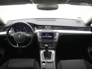 Zils Volkswagen Passat B8 2017 Viļņa, ar dzinēja tilpumu 2.00 L un nobraukumu 292 tūkst. km par 9399 €, foto 3 vietnē AUTOMOTO.COM.LV