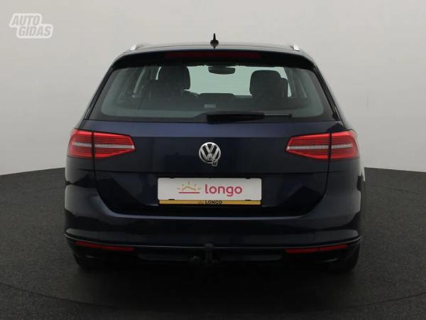 Zils Volkswagen Passat B8 2017 Viļņa, ar dzinēja tilpumu 2.00 L un nobraukumu 292 tūkst. km par 9399 €, foto 5 vietnē AUTOMOTO.COM.LV