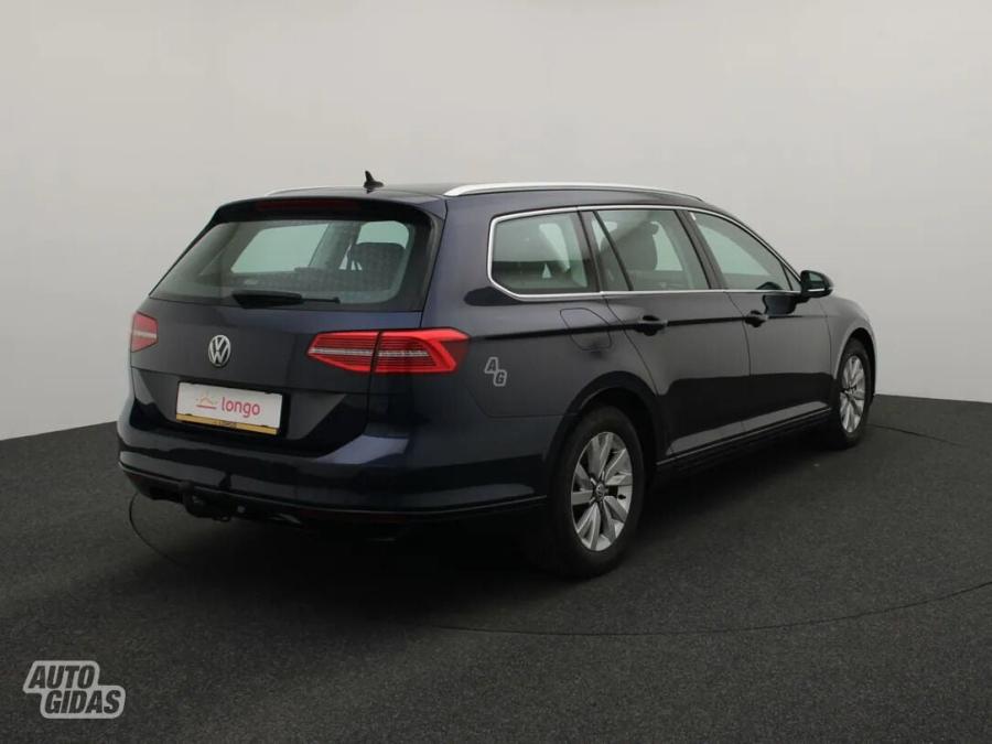 Zils Volkswagen Passat B8 2017 Viļņa, ar dzinēja tilpumu 2.00 L un nobraukumu 292 tūkst. km par 9399 €, foto 9 vietnē AUTOMOTO.COM.LV