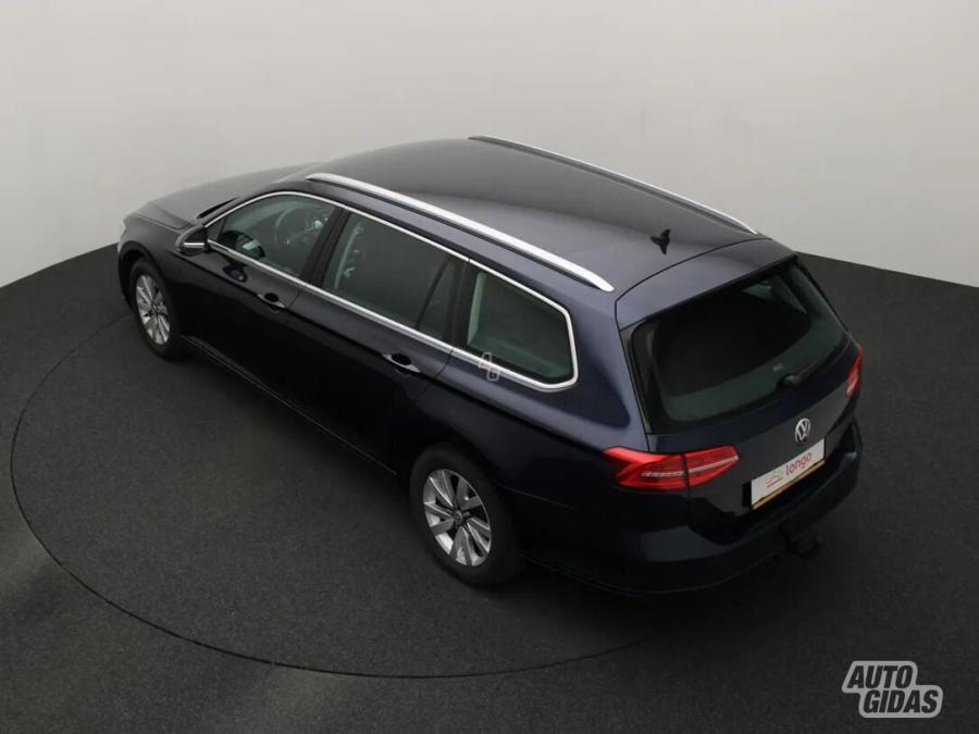 Zils Volkswagen Passat B8 2017 Viļņa, ar dzinēja tilpumu 2.00 L un nobraukumu 292 tūkst. km par 9399 €, foto 13 vietnē AUTOMOTO.COM.LV
