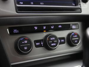 Zils Volkswagen Passat B8 2017 Viļņa, ar dzinēja tilpumu 2.00 L un nobraukumu 292 tūkst. km par 9399 €, foto 21 vietnē AUTOMOTO.COM.LV