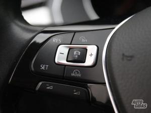 Zils Volkswagen Passat B8 2017 Viļņa, ar dzinēja tilpumu 2.00 L un nobraukumu 292 tūkst. km par 9399 €, foto 33 vietnē AUTOMOTO.COM.LV