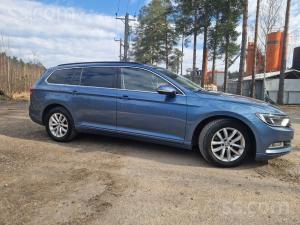 Blue Volkswagen Passat B8 2018 in Riga, with an engine capacity of 2.00 L and mileage of 291 thousand km for 9500 €, photo 3 on AUTOMOTO.COM.LV