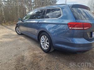 Blue Volkswagen Passat B8 2018 in Riga, with an engine capacity of 2.00 L and mileage of 291 thousand km for 9500 €, photo 6 on AUTOMOTO.COM.LV