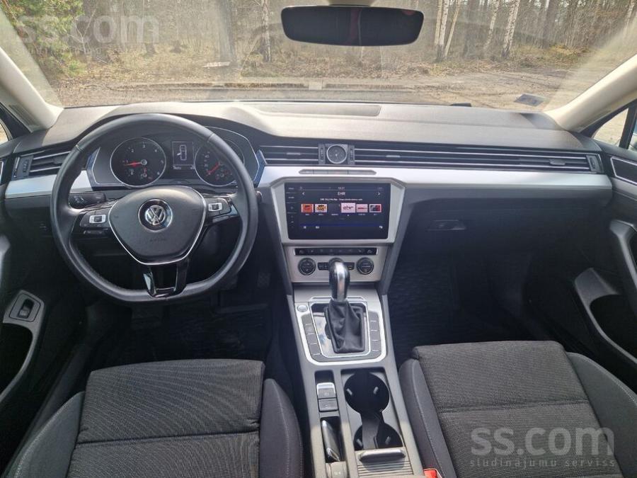 Blue Volkswagen Passat B8 2018 in Riga, with an engine capacity of 2.00 L and mileage of 291 thousand km for 9500 €, photo 18 on AUTOMOTO.COM.LV