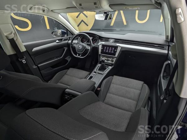 Zils Volkswagen Passat B8 2018 Tukums, ar dzinēja tilpumu 2.00 L un nobraukumu 231 tūkst. km par 8800 €, foto 5 vietnē AUTOMOTO.COM.LV