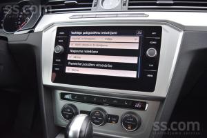 Синий Фольксваген Пассат Б8 2018 в Рига, объемом двигателя 2.00 л и пробегом 181 тыс. км за 12900 €, фото 9 на AUTOMOTO.COM.LV