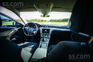 Blue Volkswagen Passat B8 2019 in Riga, with an engine capacity of 2.00 L and mileage of 222 thousand km for 11200 €, photo 9 on AUTOMOTO.COM.LV