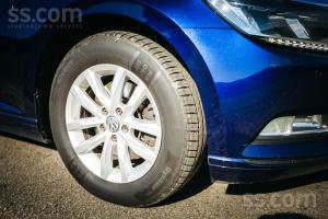 Blue Volkswagen Passat B8 2019 in Riga, with an engine capacity of 2.00 L and mileage of 222 thousand km for 11200 €, photo 10 on AUTOMOTO.COM.LV