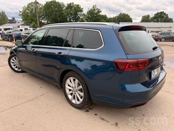 Blue Volkswagen Passat B8 2019 in Riga, with an engine capacity of 2.00 L and mileage of 230 thousand km for 14770 €, photo 3 on AUTOMOTO.COM.LV