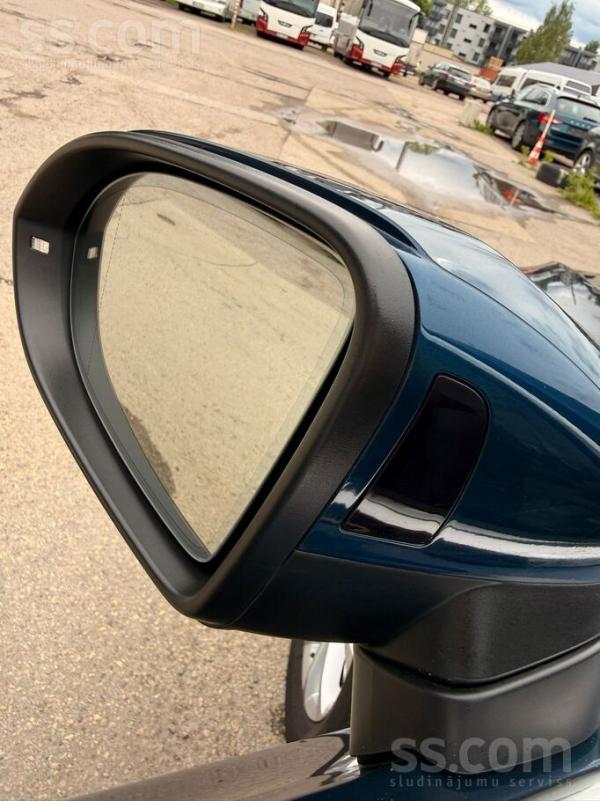 Blue Volkswagen Passat B8 2019 in Riga, with an engine capacity of 2.00 L and mileage of 230 thousand km for 14770 €, photo 7 on AUTOMOTO.COM.LV