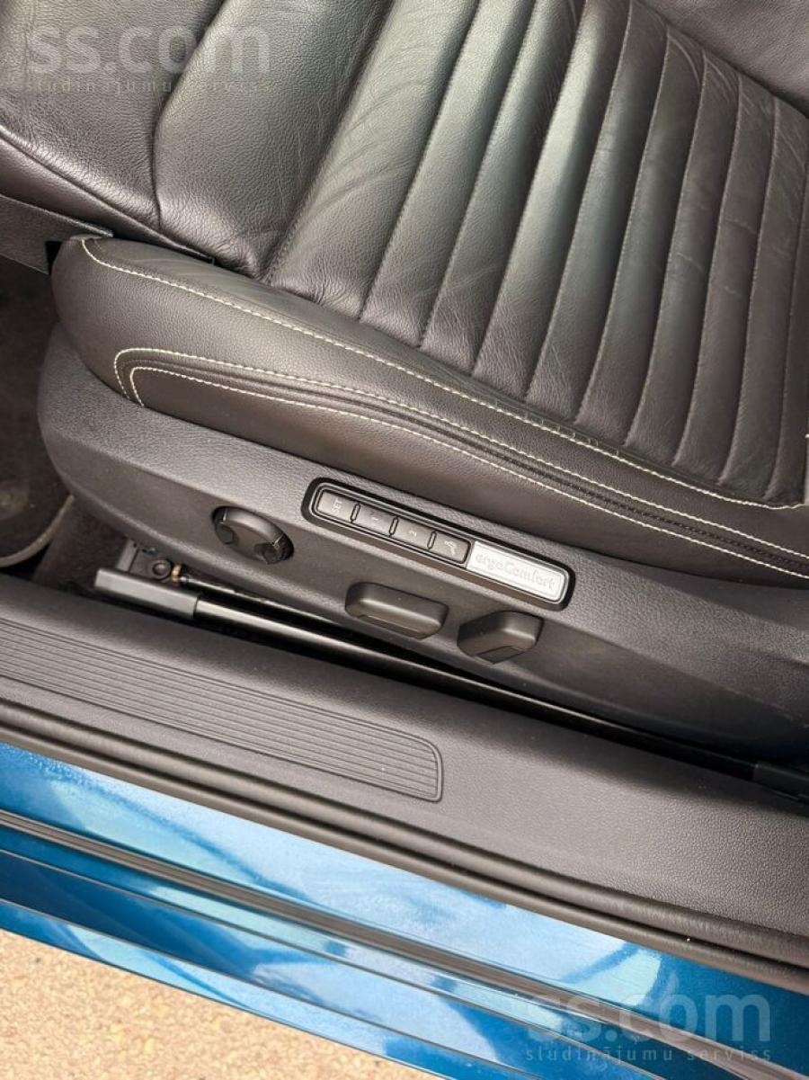 Zils Volkswagen Passat B8 2019 Rīga, ar dzinēja tilpumu 2.00 L un nobraukumu 230 tūkst. km par 14770 €, foto 15 vietnē AUTOMOTO.COM.LV