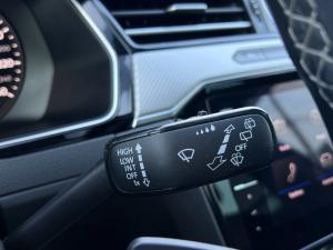 Blue Volkswagen Passat B8 2019 in Riga, with an engine capacity of 2.00 L and mileage of 182 thousand km for 16550 €, photo 19 on AUTOMOTO.COM.LV