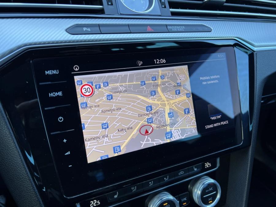 Blue Volkswagen Passat B8 2019 in Riga, with an engine capacity of 2.00 L and mileage of 182 thousand km for 16550 €, photo 25 on AUTOMOTO.COM.LV