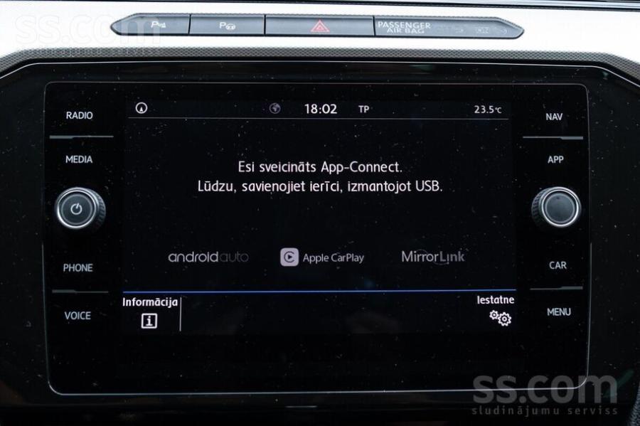 Zils Volkswagen Passat B8 2019 Rīga, ar dzinēja tilpumu 2.00 L un nobraukumu 153 tūkst. km par 12950 €, foto 13 vietnē AUTOMOTO.COM.LV