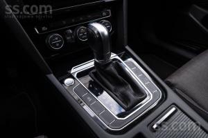 Zils Volkswagen Passat B8 2019 Rīga, ar dzinēja tilpumu 2.00 L un nobraukumu 153 tūkst. km par 12950 €, foto 16 vietnē AUTOMOTO.COM.LV