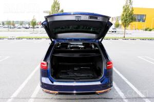Blue Volkswagen Passat B8 2019 in Riga, with an engine capacity of 2.00 L and mileage of 191 thousand km for 15000 €, photo 9 on AUTOMOTO.COM.LV