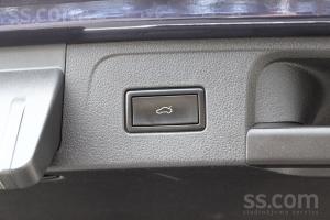 Blue Volkswagen Passat B8 2019 in Riga, with an engine capacity of 2.00 L and mileage of 191 thousand km for 15000 €, photo 10 on AUTOMOTO.COM.LV