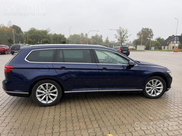 Blue Volkswagen Passat B8 2019 in Riga, with an engine capacity of 2.00 L and mileage of 329 thousand km for 12950 €, photo 7 on AUTOMOTO.COM.LV