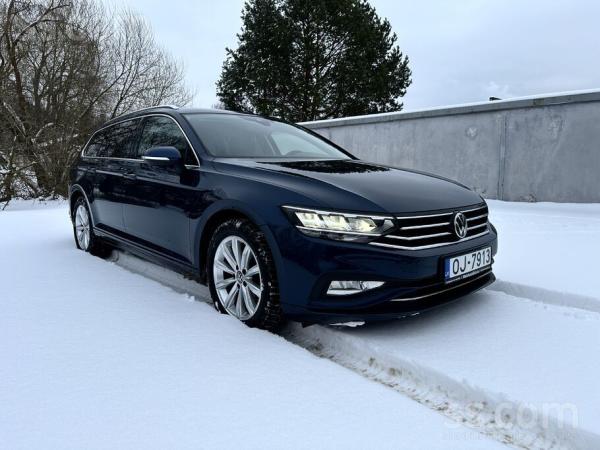 Zils Volkswagen Passat B8 2020 Rīga, ar dzinēja tilpumu 2.00 L un nobraukumu 190 tūkst. km par 15500 €, foto 1 vietnē AUTOMOTO.COM.LV
