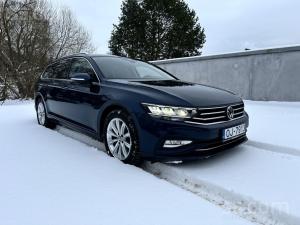 Blue Volkswagen Passat B8 2020 in Riga, with an engine capacity of 2.00 L and mileage of 190 thousand km for 15500 €, photo  on AUTOMOTO.COM.LV