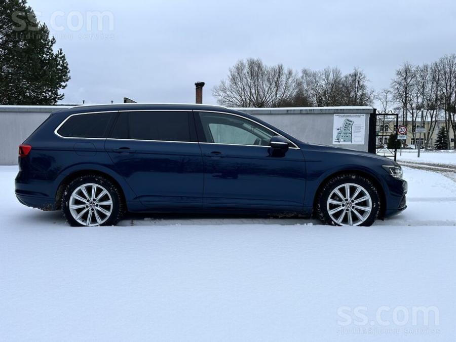 Blue Volkswagen Passat B8 2020 in Riga, with an engine capacity of 2.00 L and mileage of 190 thousand km for 15100 €, photo 7 on AUTOMOTO.COM.LV