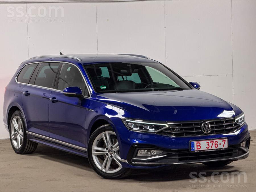 Blue Volkswagen Passat B8 2020 in Jurmala, with an engine capacity of 1.50 L and mileage of 186 thousand km for 16950 €, photo 3 on AUTOMOTO.COM.LV