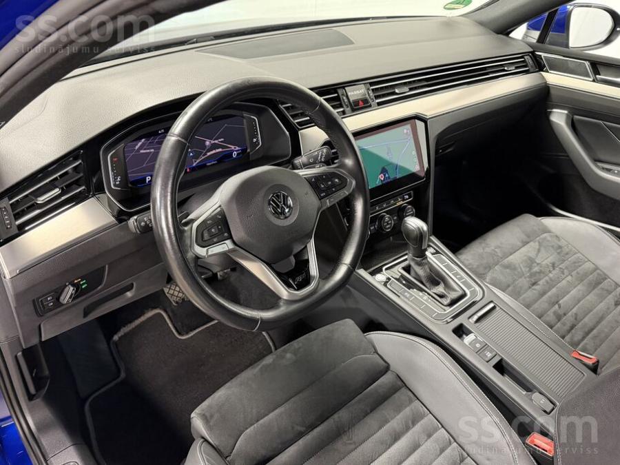 Blue Volkswagen Passat B8 2020 in Jurmala, with an engine capacity of 1.50 L and mileage of 186 thousand km for 16950 €, photo 14 on AUTOMOTO.COM.LV