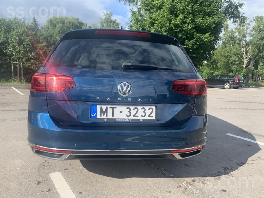 Zils Volkswagen Passat B8 2020 Rīga, ar dzinēja tilpumu 2.00 L un nobraukumu 80 tūkst. km par 26500 €, foto 5 vietnē AUTOMOTO.COM.LV
