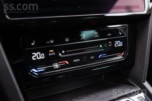 Zils Volkswagen Passat B8 2021 Rīga, ar dzinēja tilpumu 2.00 L un nobraukumu 162 tūkst. km par 19900 €, foto 14 vietnē AUTOMOTO.COM.LV