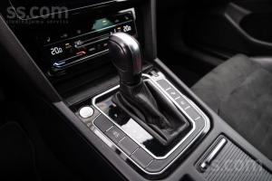 Zils Volkswagen Passat B8 2021 Rīga, ar dzinēja tilpumu 2.00 L un nobraukumu 162 tūkst. km par 19900 €, foto 15 vietnē AUTOMOTO.COM.LV