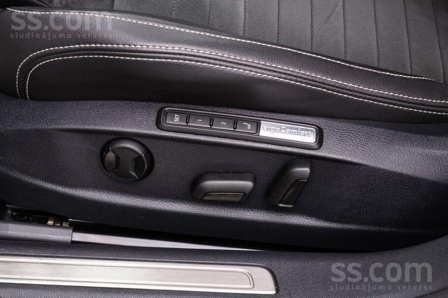 Zils Volkswagen Passat B8 2021 Rīga, ar dzinēja tilpumu 2.00 L un nobraukumu 162 tūkst. km par 19900 €, foto 21 vietnē AUTOMOTO.COM.LV
